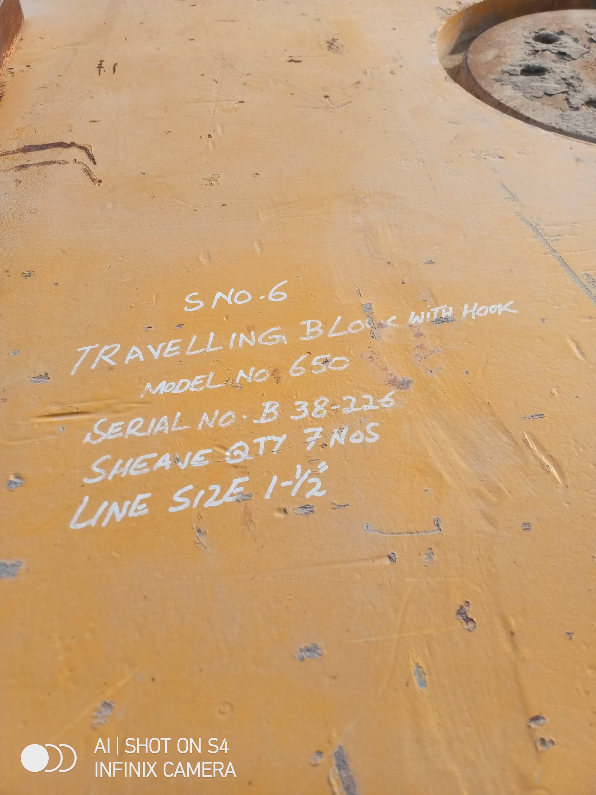 Travelling Block With Hook P-650